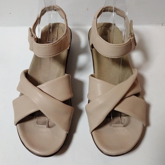 Clarks | Shoes | Clarks Womens Loomis Chloe Open Toe Cross Strap ...